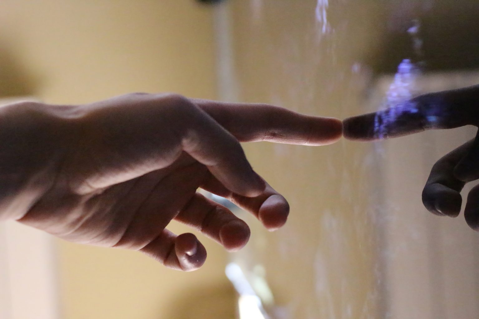 The Healing Power Of Touch | Good News Unlimited